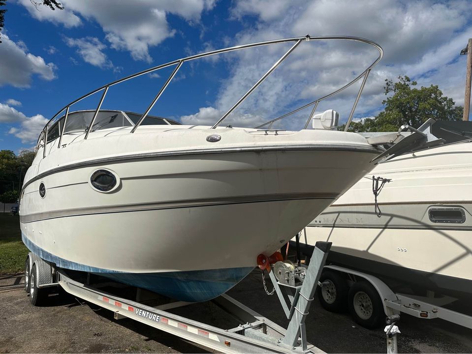 2001 Maxum 2700 SCR